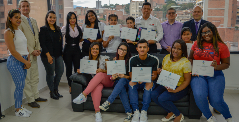 Visita de estudiantes de la Universidad Americana de Panamá - Maria Cano